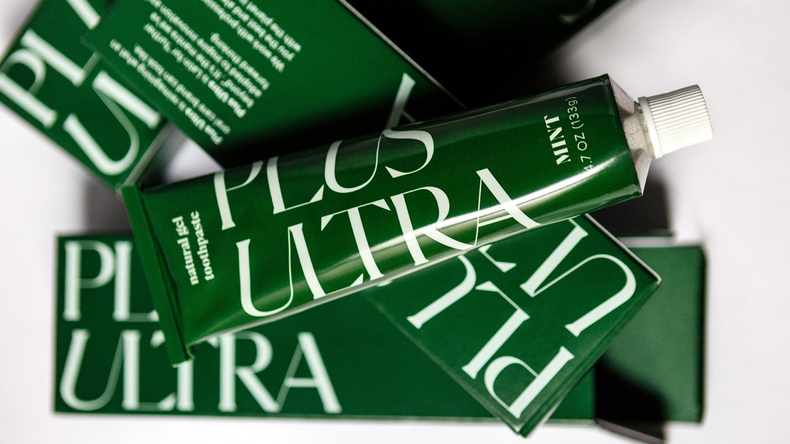 Best Toothpaste For Whitening - Plus Ultra – PLUS ULTRA